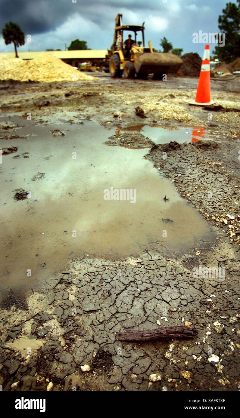 Crystal leary hi-res stock photography and images - Alamy