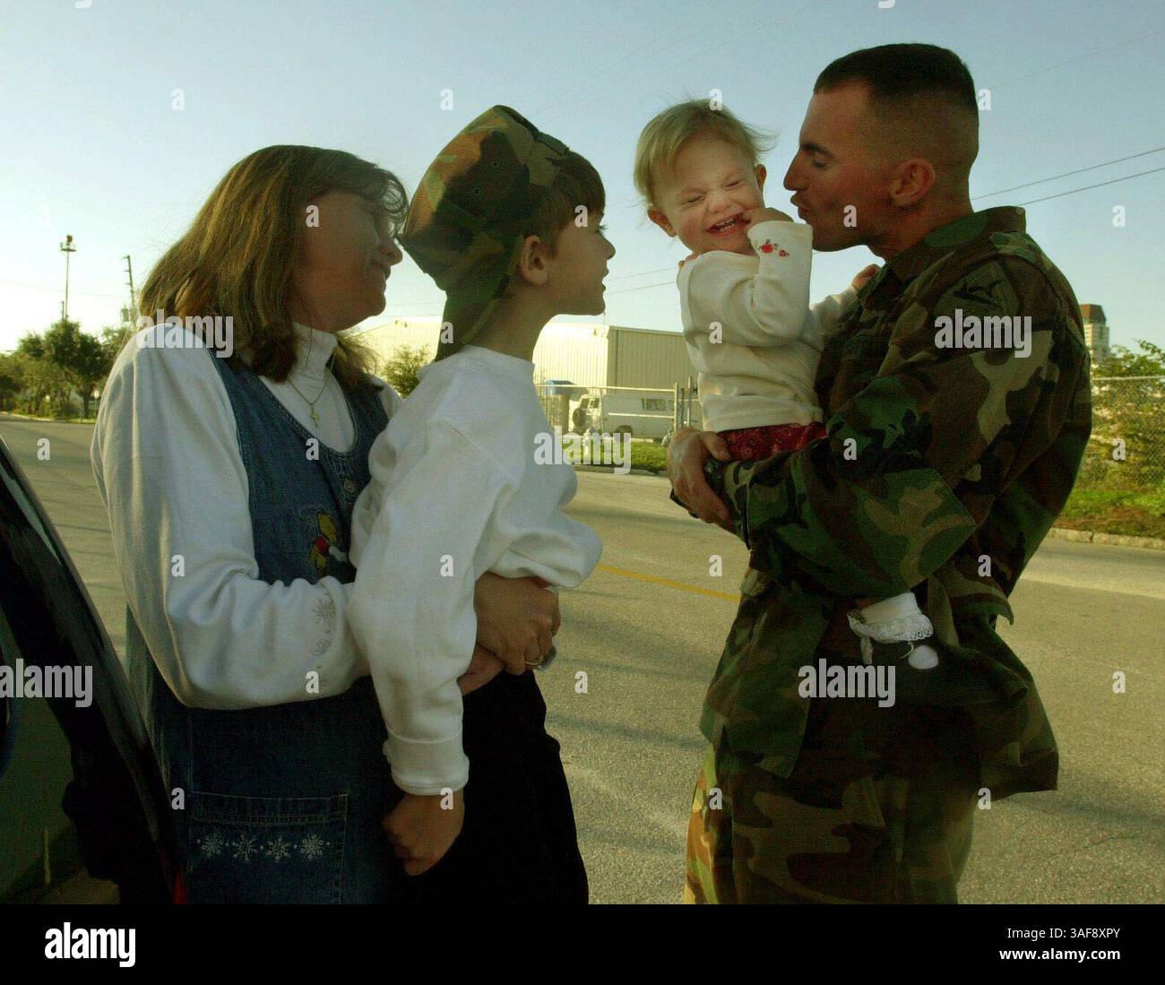 SP 151547 - - DELIVER TO: - - 12/16/2002 - - CAPTION INFO: Coast Guard ...