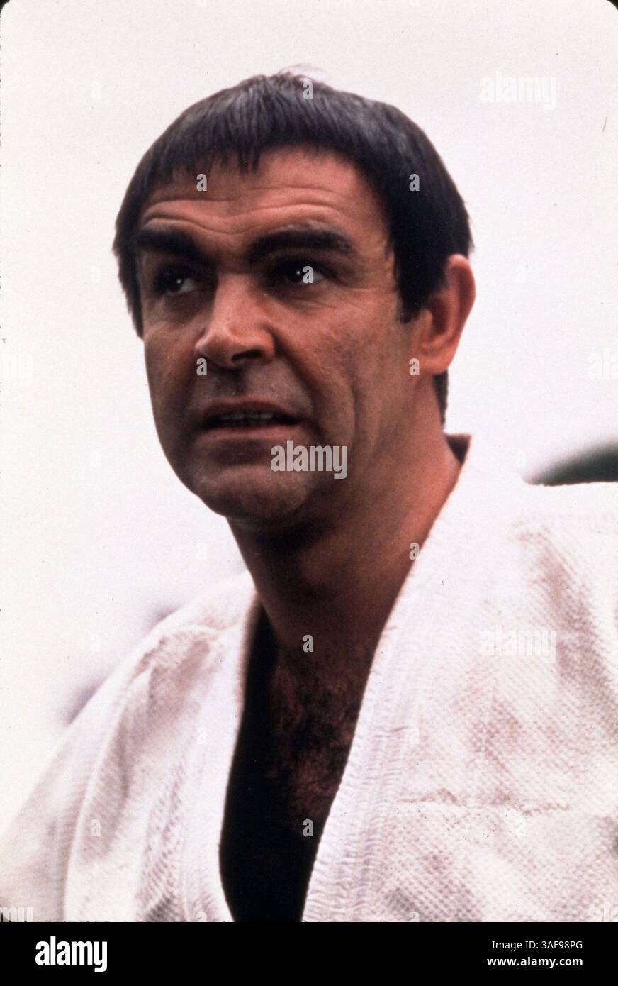 1967, Film Title: YOU ONLY LIVE TWICE, Director: LEWIS GILBERT, Pictured: SEAN CONNERY, SEAN AS ...