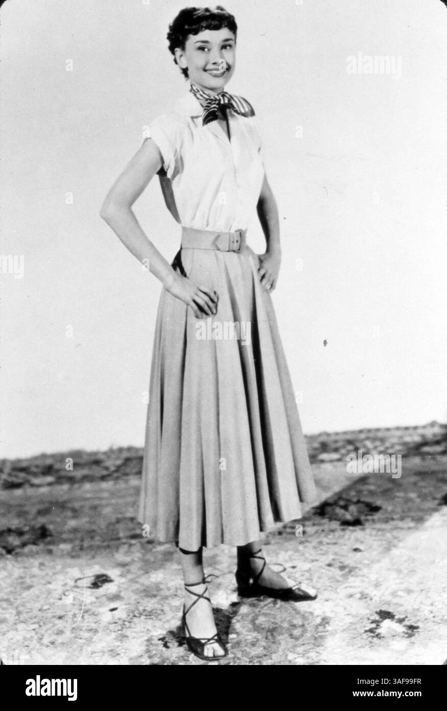 1953, Film Title: ROMAN HOLIDAY, Director: WILLIAM WYLER, Pictured ...