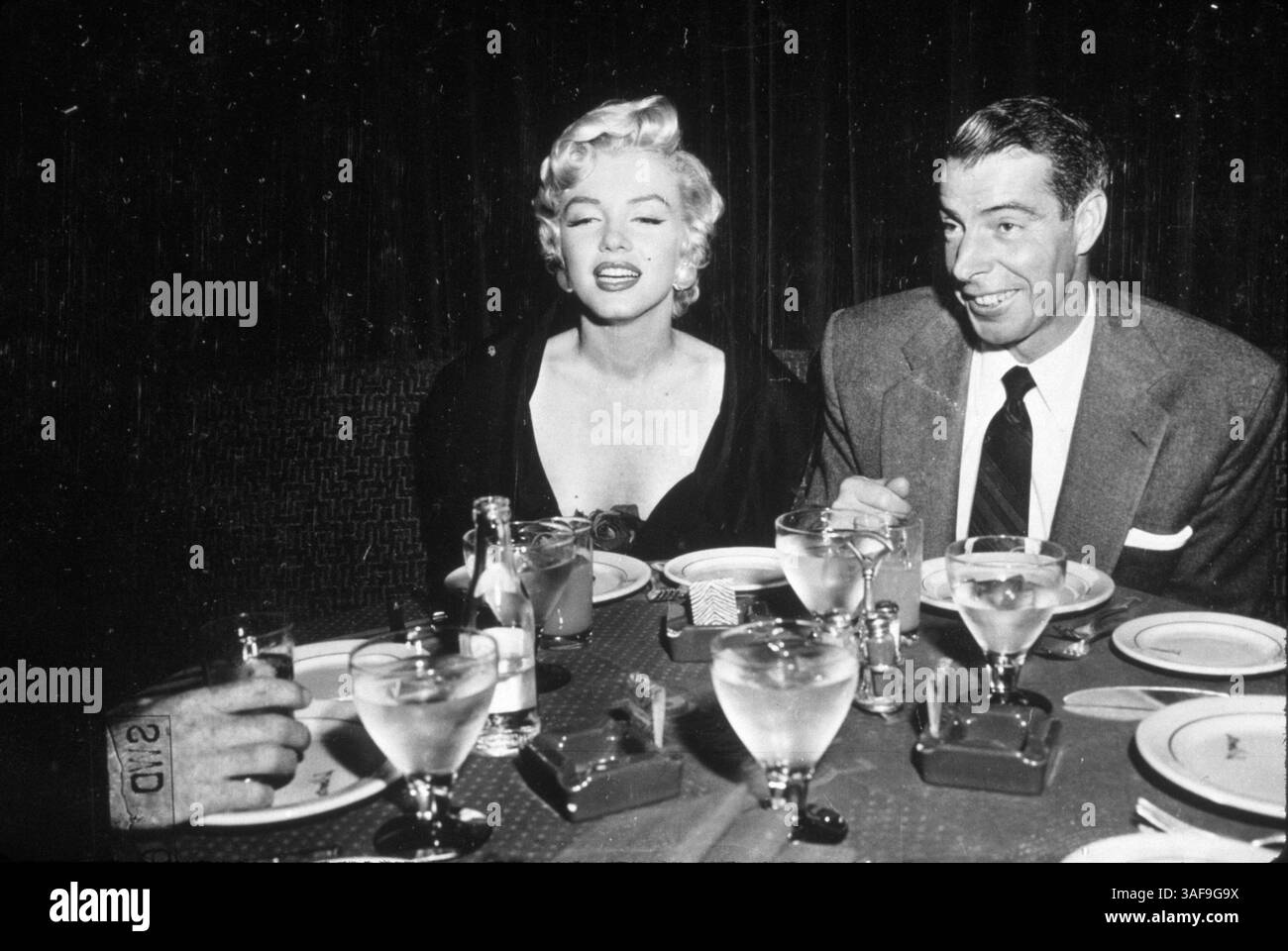Jun 01, 1952; Hollywood, California, USA; MARILYN MONROE actor. Blonde ...