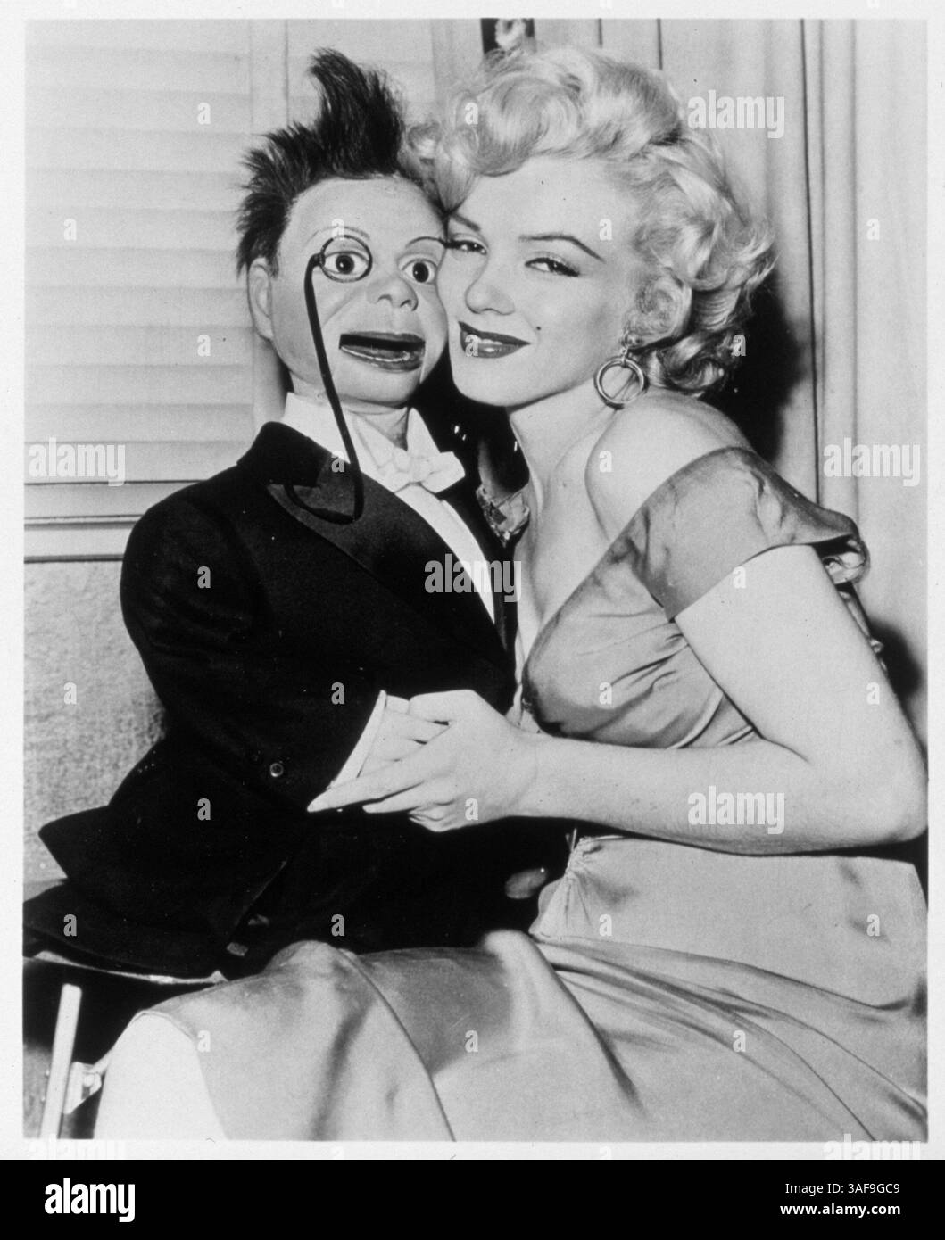 Jun 01, 1952; Hollywood, California, USA; MARILYN MONROE actor. Blonde ...