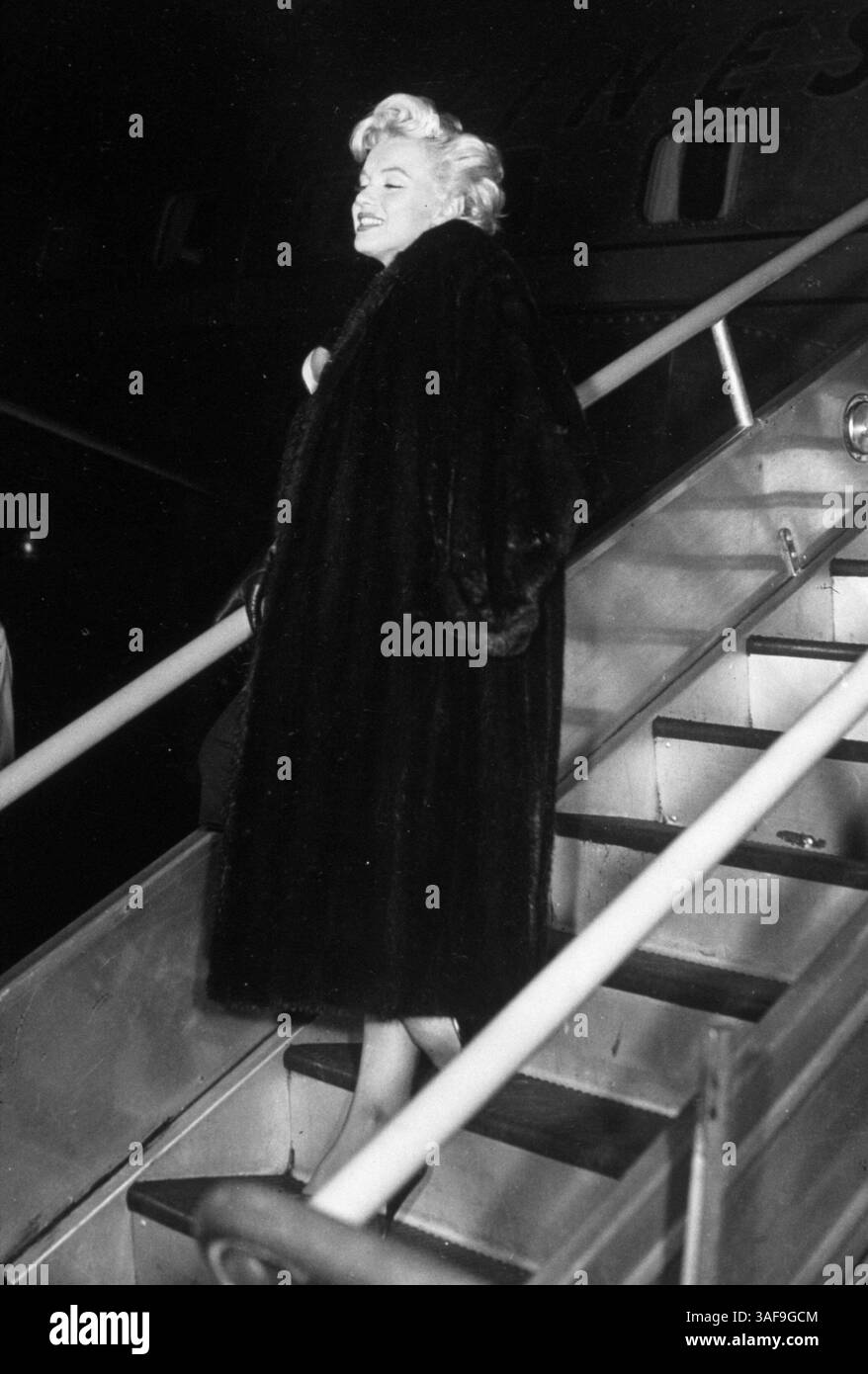 Jun 01, 1956; Hollywood, California, USA; MARILYN MONROE actor. Blonde ...