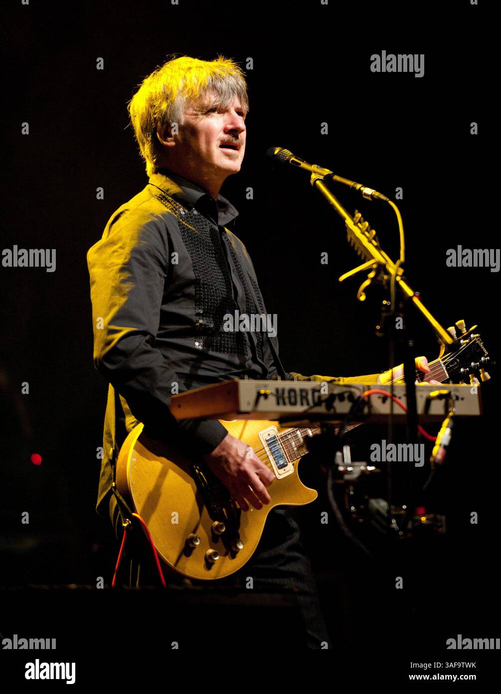 Jul 29, 2009 - Miami Beach, Florida, U.S. - Singer NEIL FINN as the ...