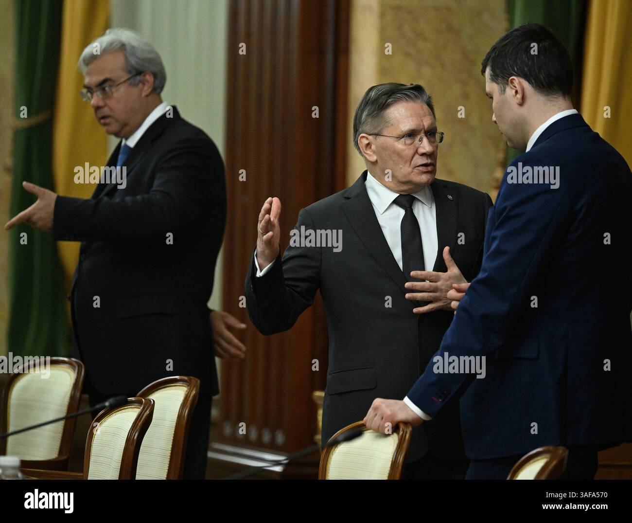 From left to right: Deputy Chief of Staff of the Russian Government ...