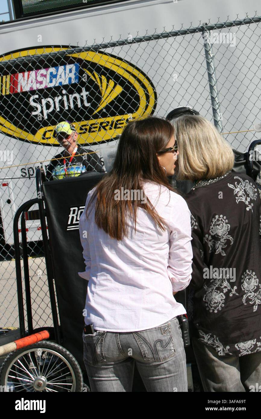 Kate downey edwards hi-res stock photography and images - Alamy