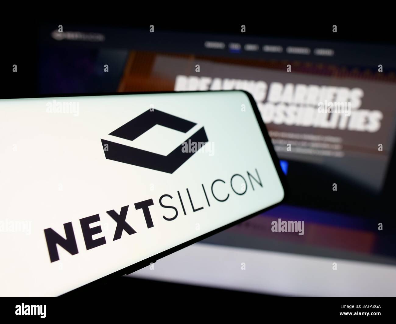 Next silicon logo hi-res stock photography and images - Alamy