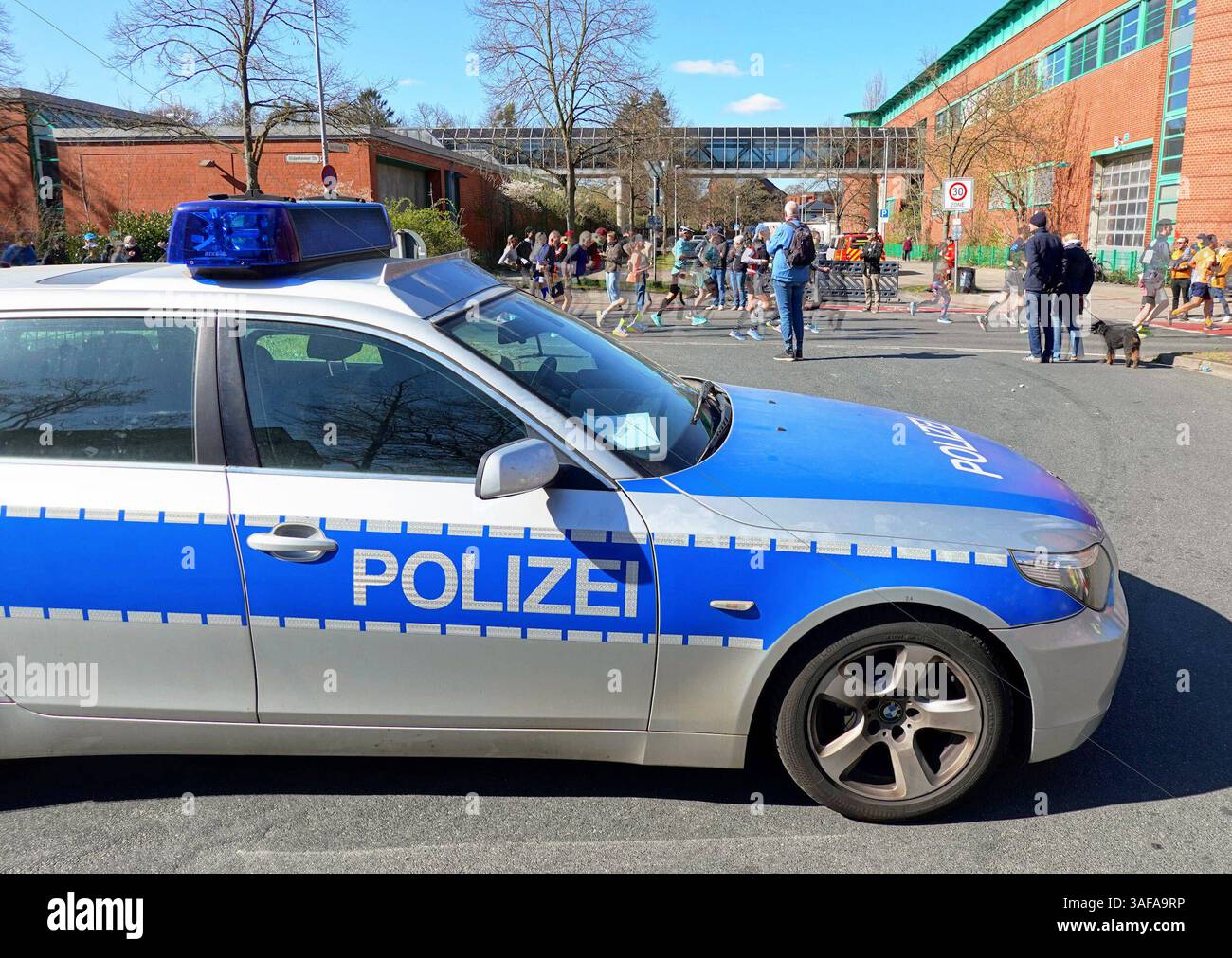 Polizei BMW PKW Einsatzfahrzeug - gesehen am 06.04.2025 in Hannover ...