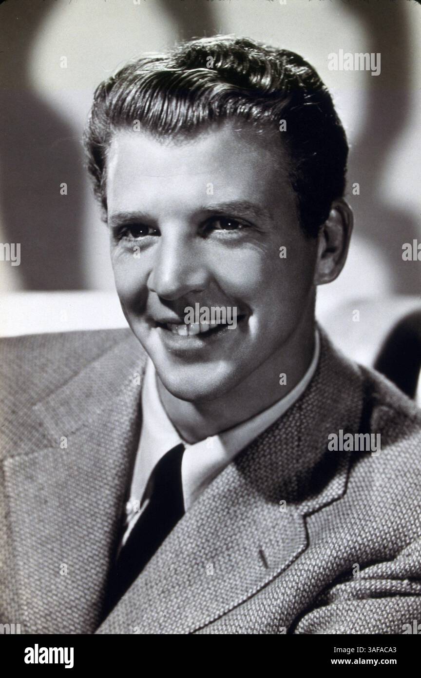 Jun 01, 1947; Hollywood, California, USA; DAN DAILEY 1947.. (Credit ...
