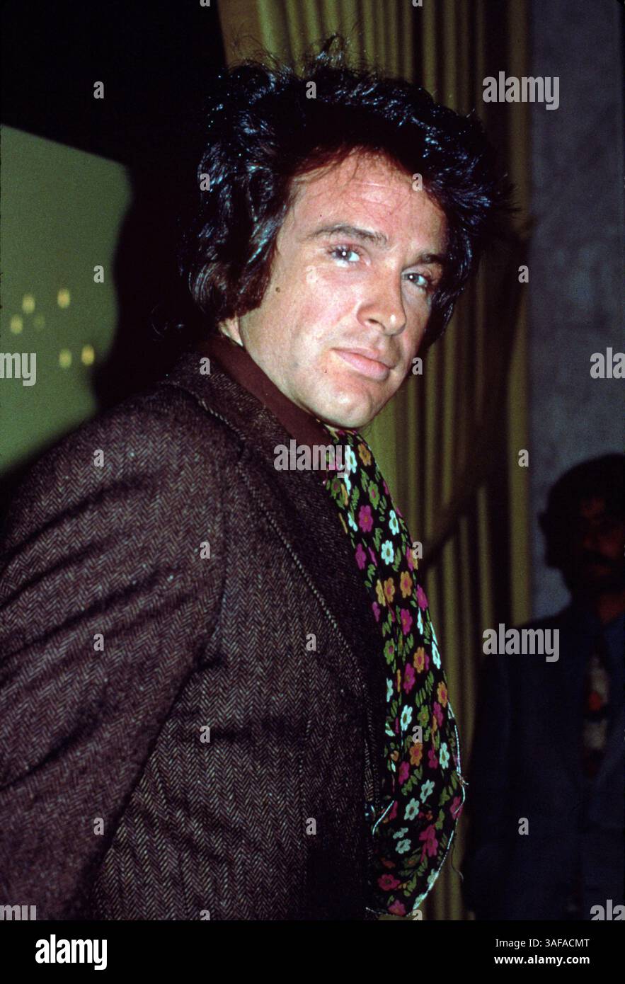 Jun 01, 1974; Hollywood, California, USA; 1974, Pictured: WARREN BEATTY ...