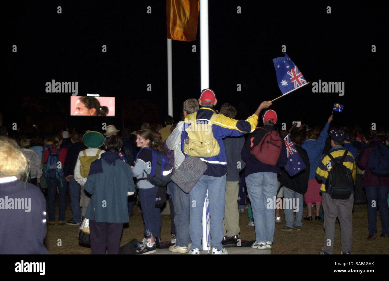 SEP 25, 2000; SYDNEY, NSW, AUSTRALIA; Australian fans cheer as Cathy ...