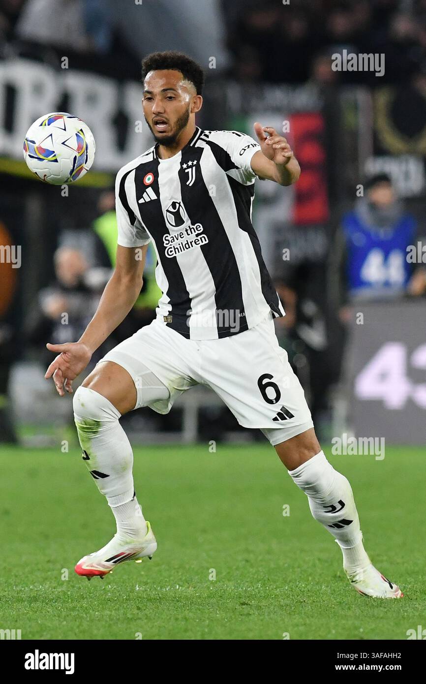 Lloyd Kelly of Juventus during the Serie A match between Roma v ...