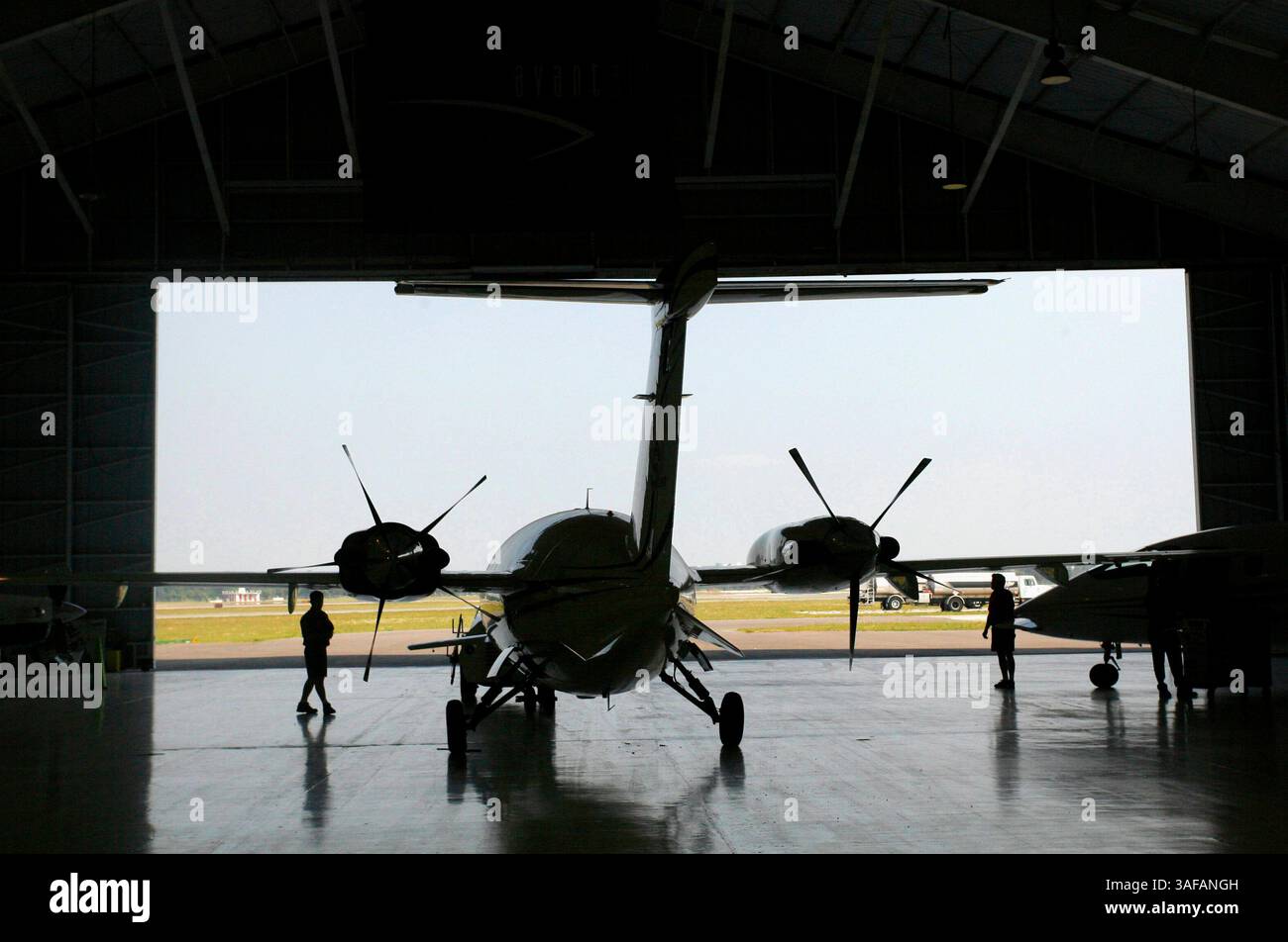 Avantair hi-res stock photography and images - Alamy