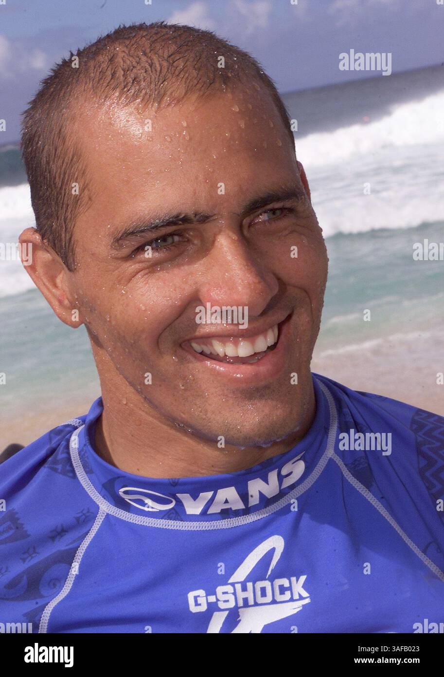 Kelly slater surfing 2000 pro hi-res stock photography and images - Alamy