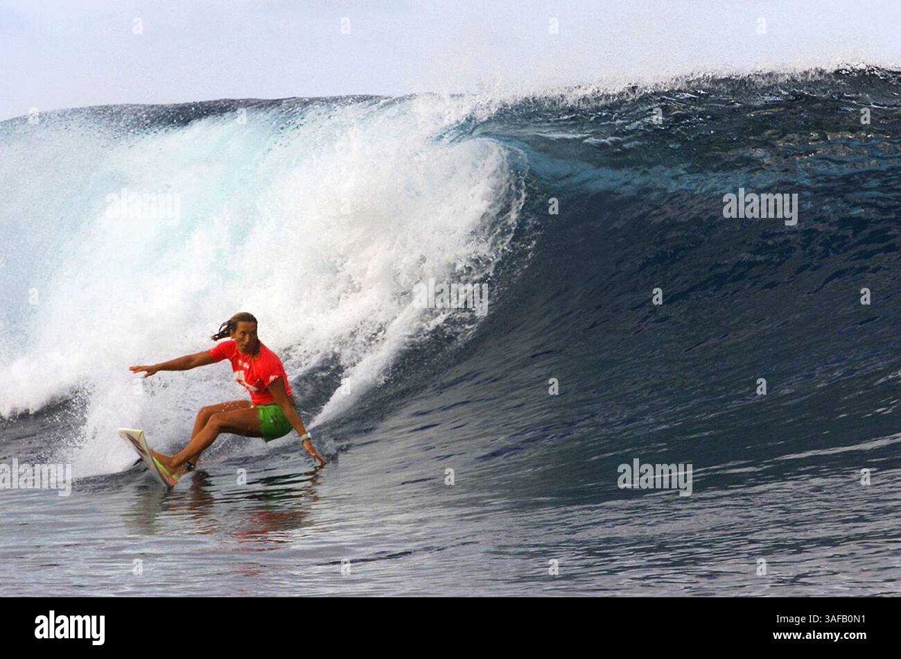 May 10, 2001; Teahupoo, Tahiti; ASP world surfing champion LAYNE ...