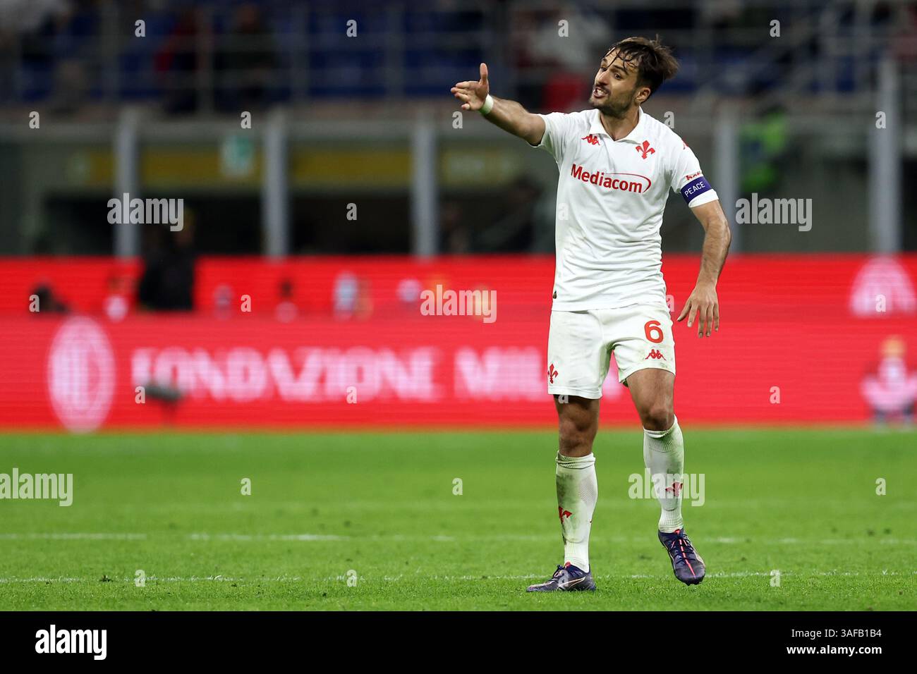 Luca Ranieri of Acf Fiorentina gestures during the Serie A match ...