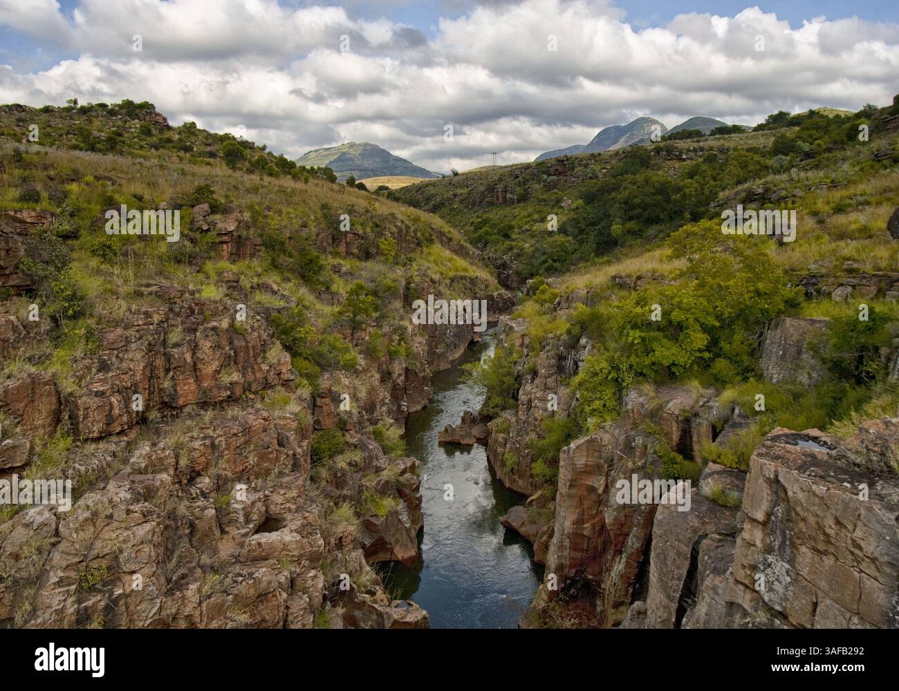 March 25, 2011 - Mpumalanga, South Africa - The scenic Blyde River runs ...