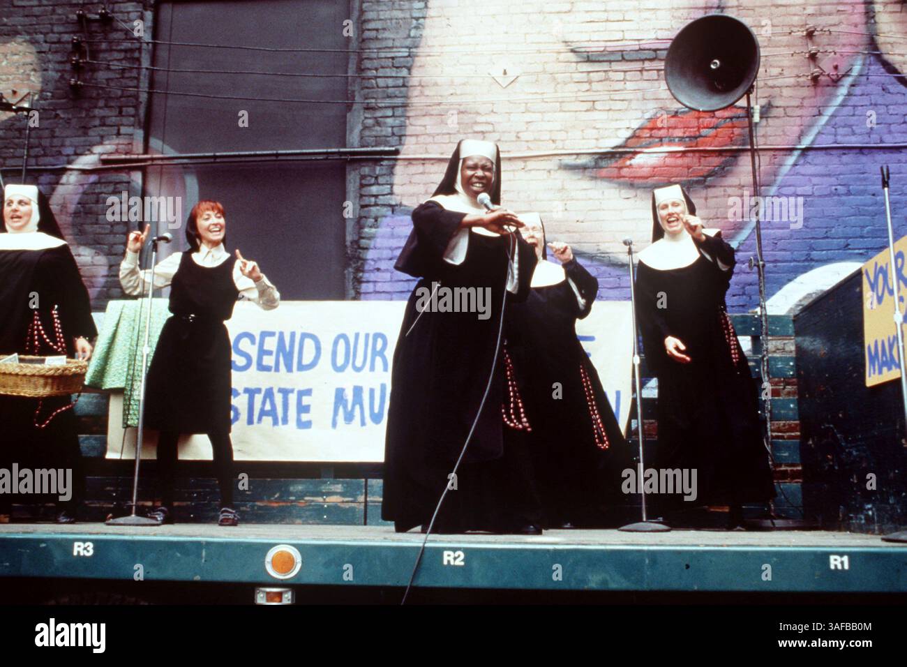 Sep 18, 2000; Hollywood, CA, USA; Actress WHOOPI GOLDBERG stars as ...