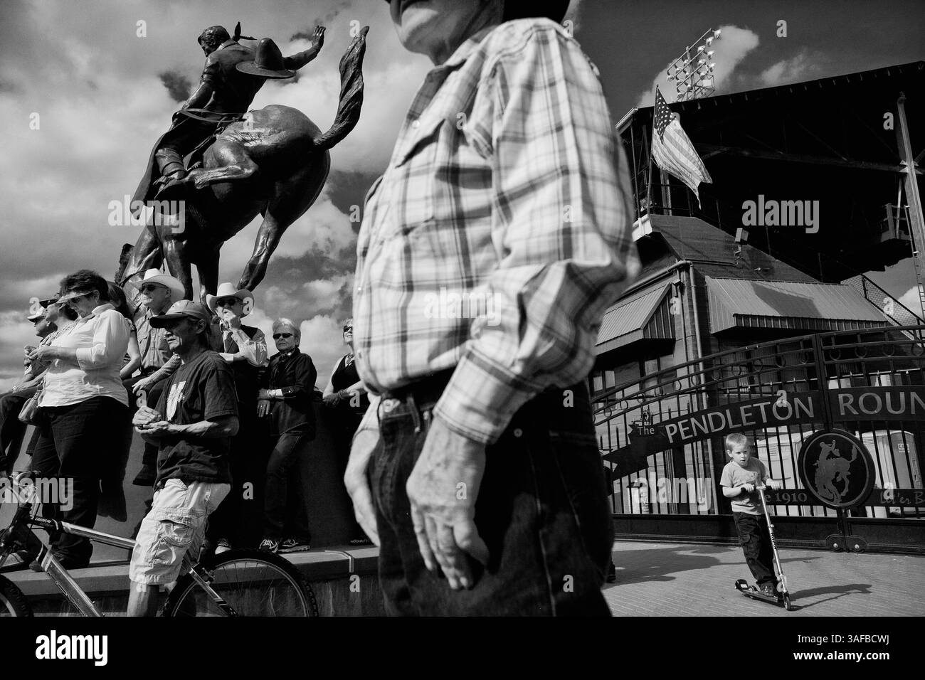 Pendleton parade Black and White Stock Photos & Images - Alamy