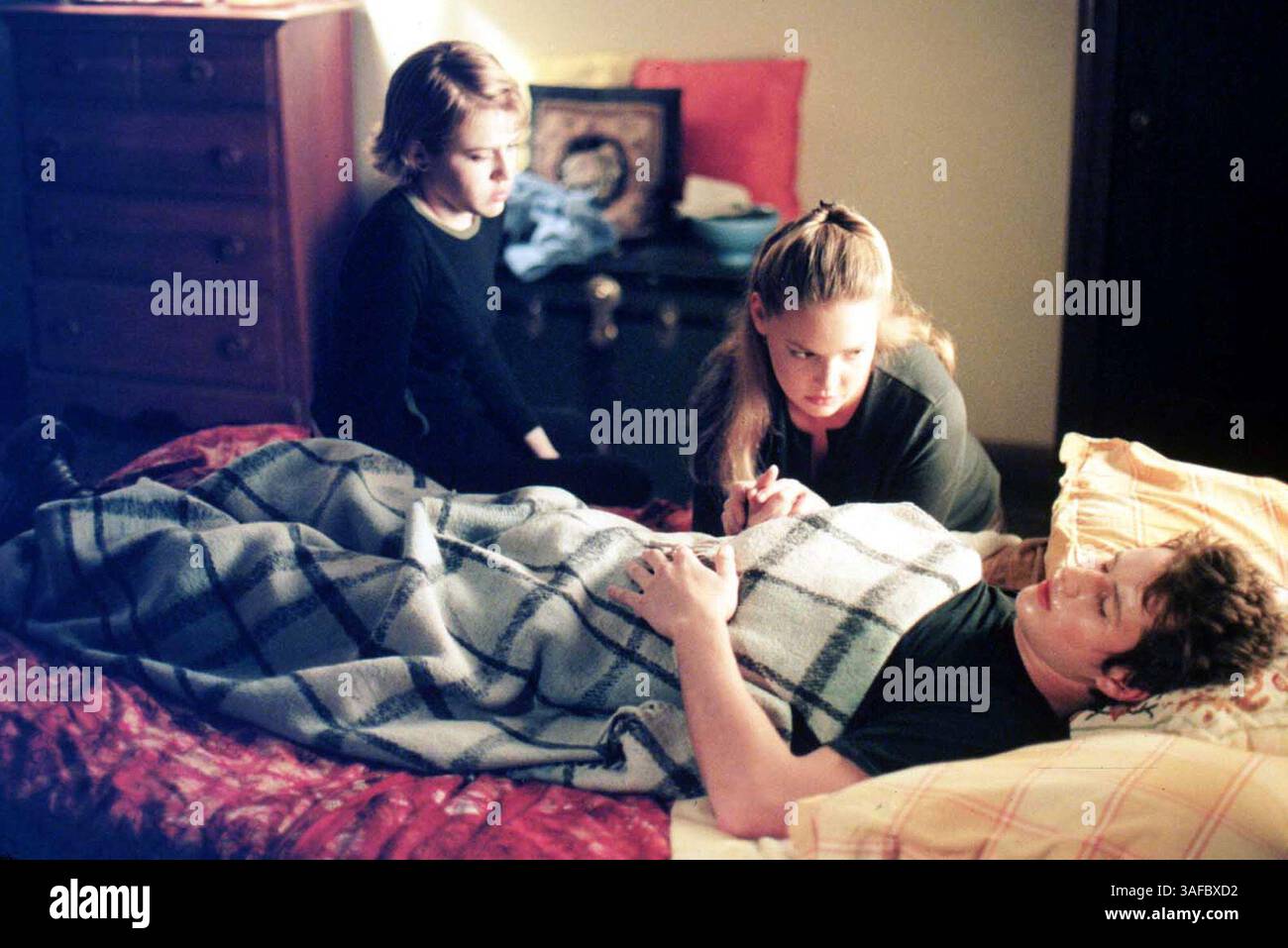 Mar 10, 2001; Hollywood, California, USA; WB's hit TV series 'Roswell ...