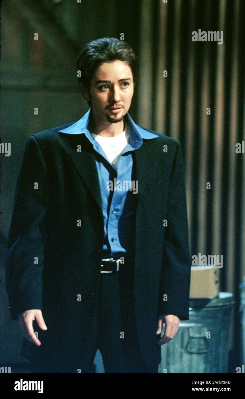 Mar 14, 2001; Hollywood, California, USA; Actor SHANNEN DOHERTY (Prue ...
