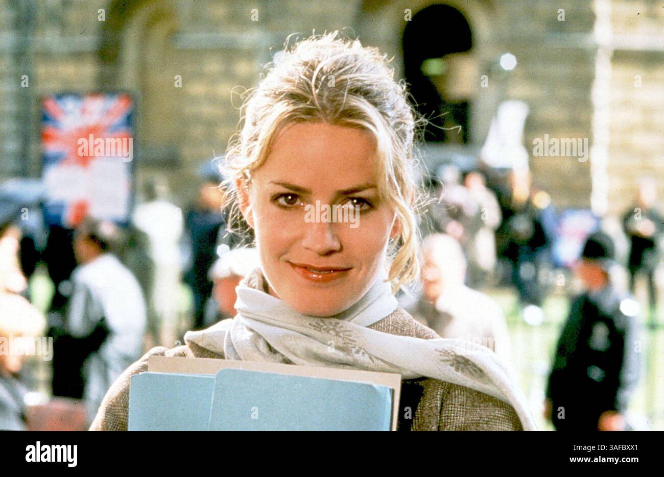 Jun 01, 2001; Hollywood, California, USA; Actor ELIZABETH SHUE as Emma ...