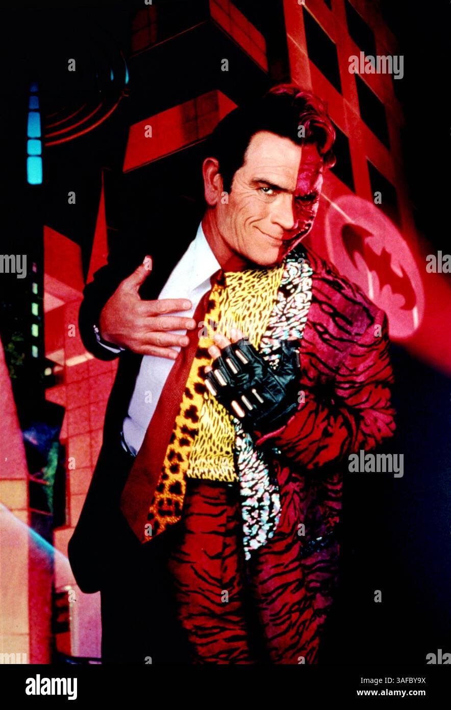 Jun 19, 2001; Hollywood, CA, USA; Actor TOMMY LEE JONES as Harvey Two ...