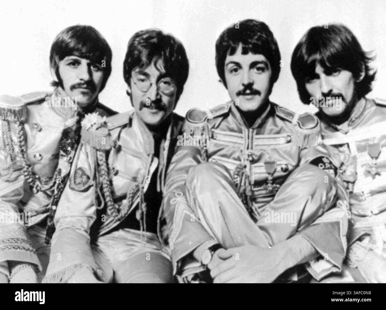 1967 beatles studio hi-res stock photography and images - Alamy