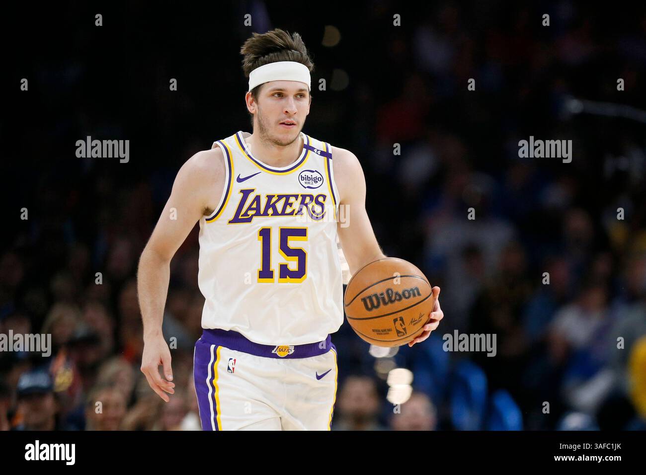 Los Angeles Lakers guard Austin Reaves handles the ball during the ...