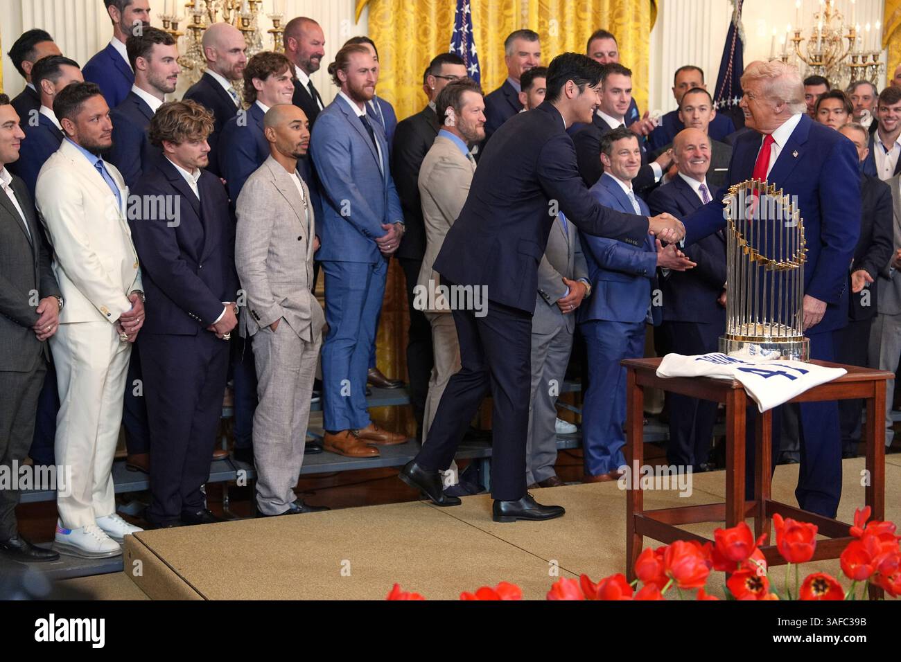 President Donald Trump, right, greets Los Angeles Dodgers' Shohei ...