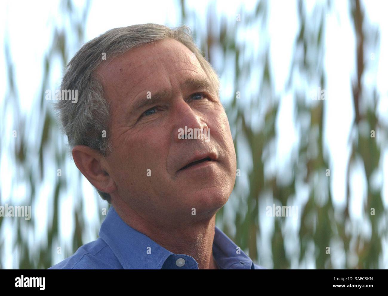 Aug 15, 2003; Newbury Park, CA, USA; President GEORGE W. BUSH stands in ...