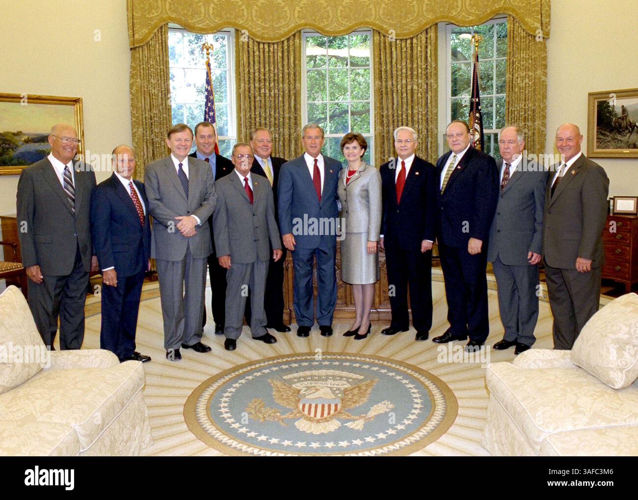 W r hamilton hi-res stock photography and images - Alamy