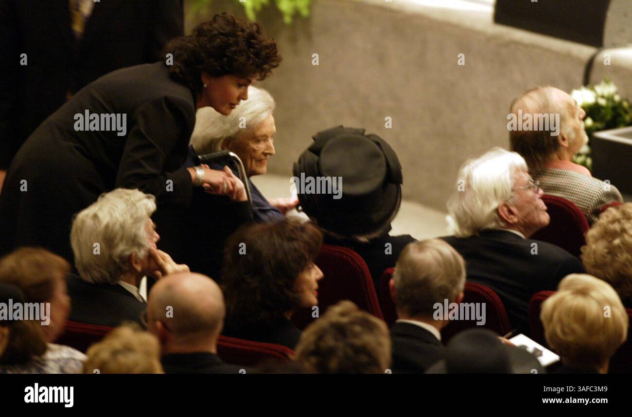 (L-R)MARIE OSMOND, DOLORES HOPE AND PHYLLIS DILLER at a tribute for ...