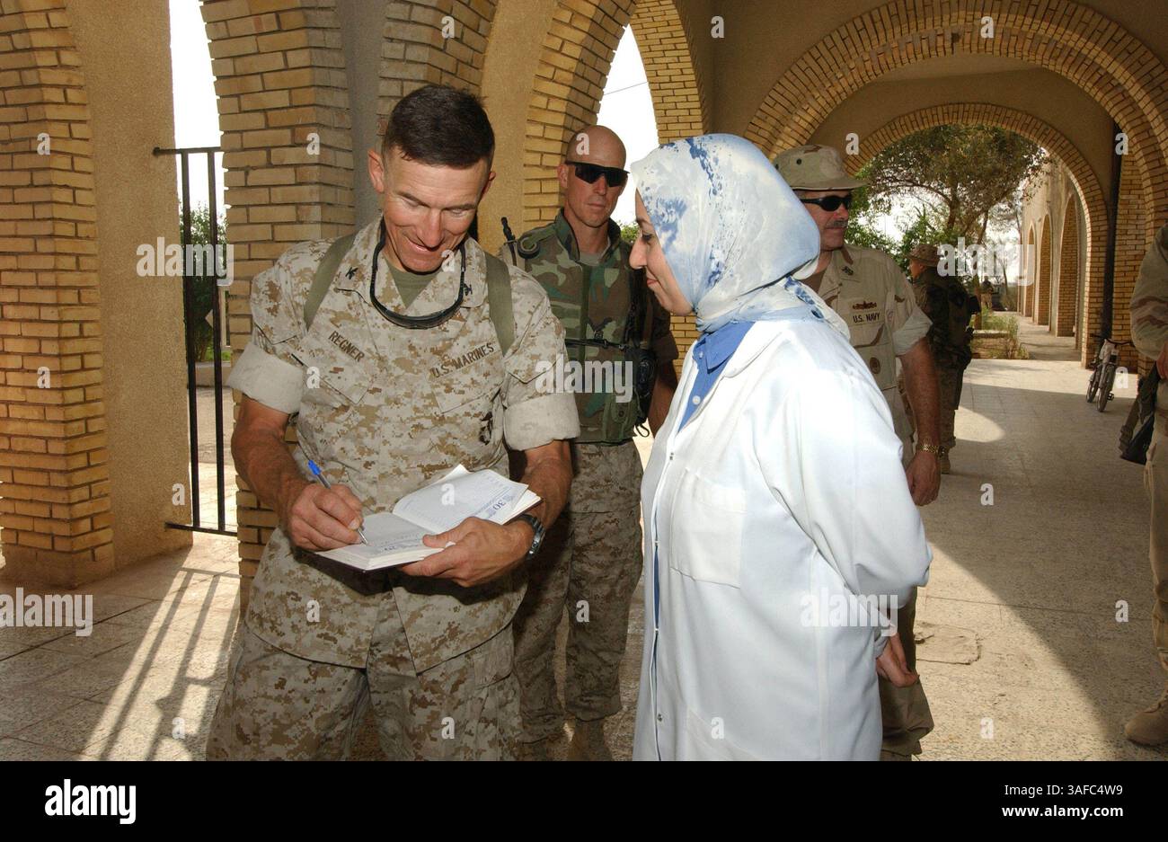 Oct 18, 2003; Al Faw, Iraq; Col. MIKE REGNER, commander of the 13th MEU ...