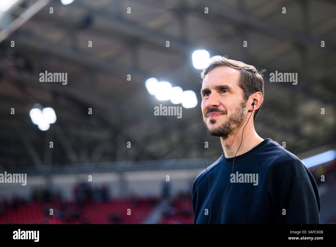 Freiburg Im Breisgau, Germany. 05th Apr, 2025. Soccer: Bundesliga, SC ...