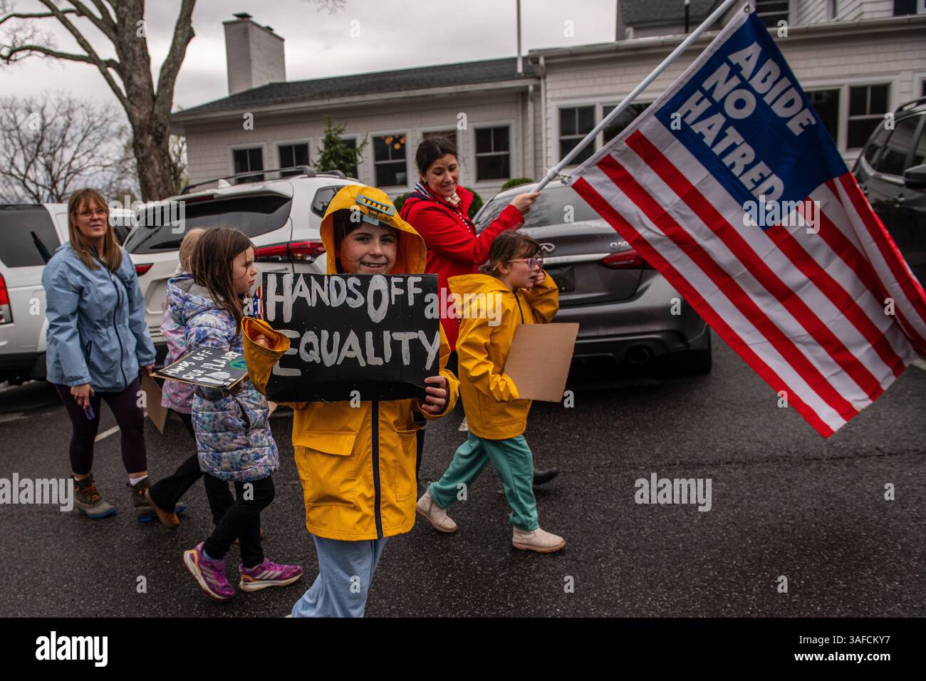Newtown, United States. 05th Apr, 2025. Parents and their children ...