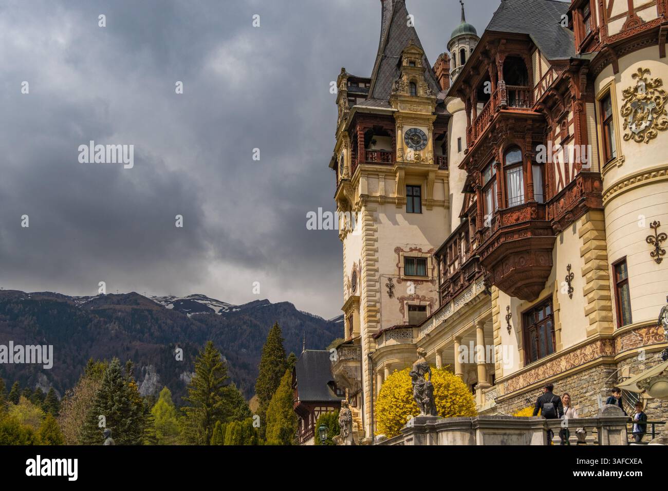 Peles Castle, Romania. Famous Neo-Renaissance castle and ornamental ...