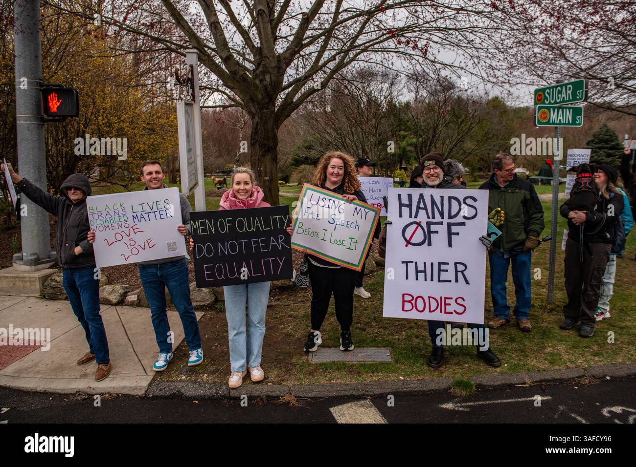 Newtown, United States. 05th Apr, 2025. National Hands-Off march ...