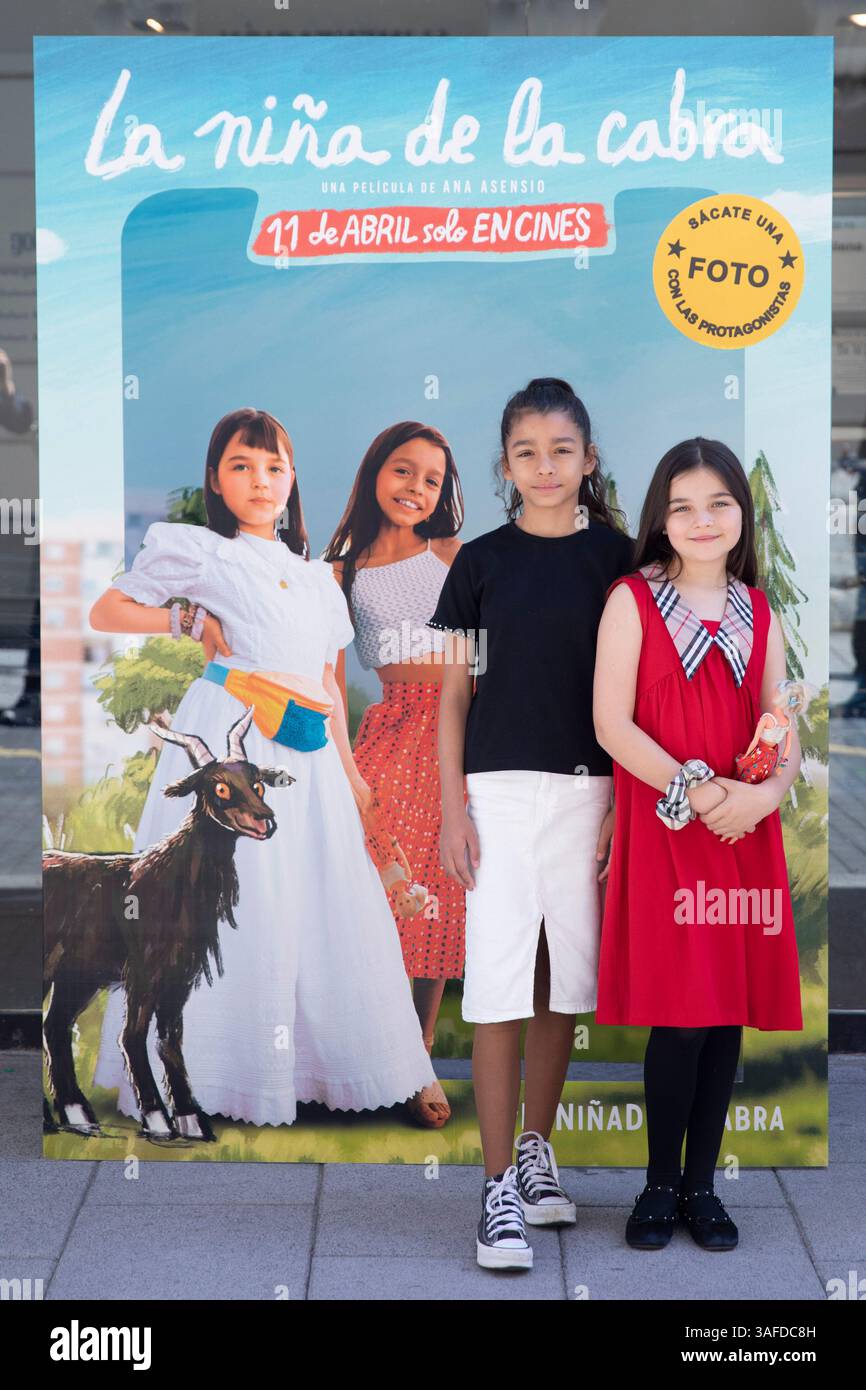 Juncal Fernández and Alessandra González attended 'La niña de la Cabra ...