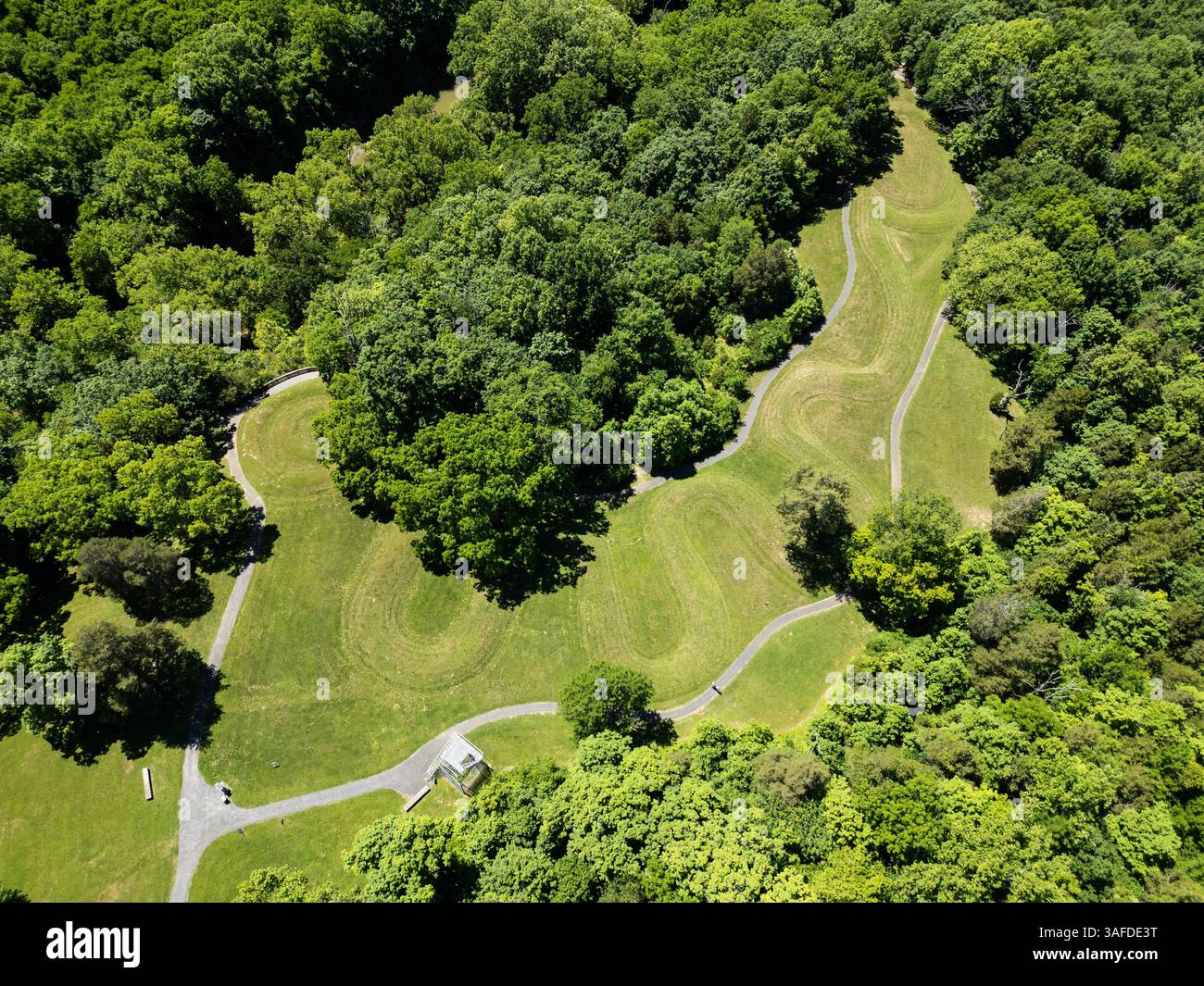 Serpent mound ohio aerial hi-res stock photography and images - Alamy
