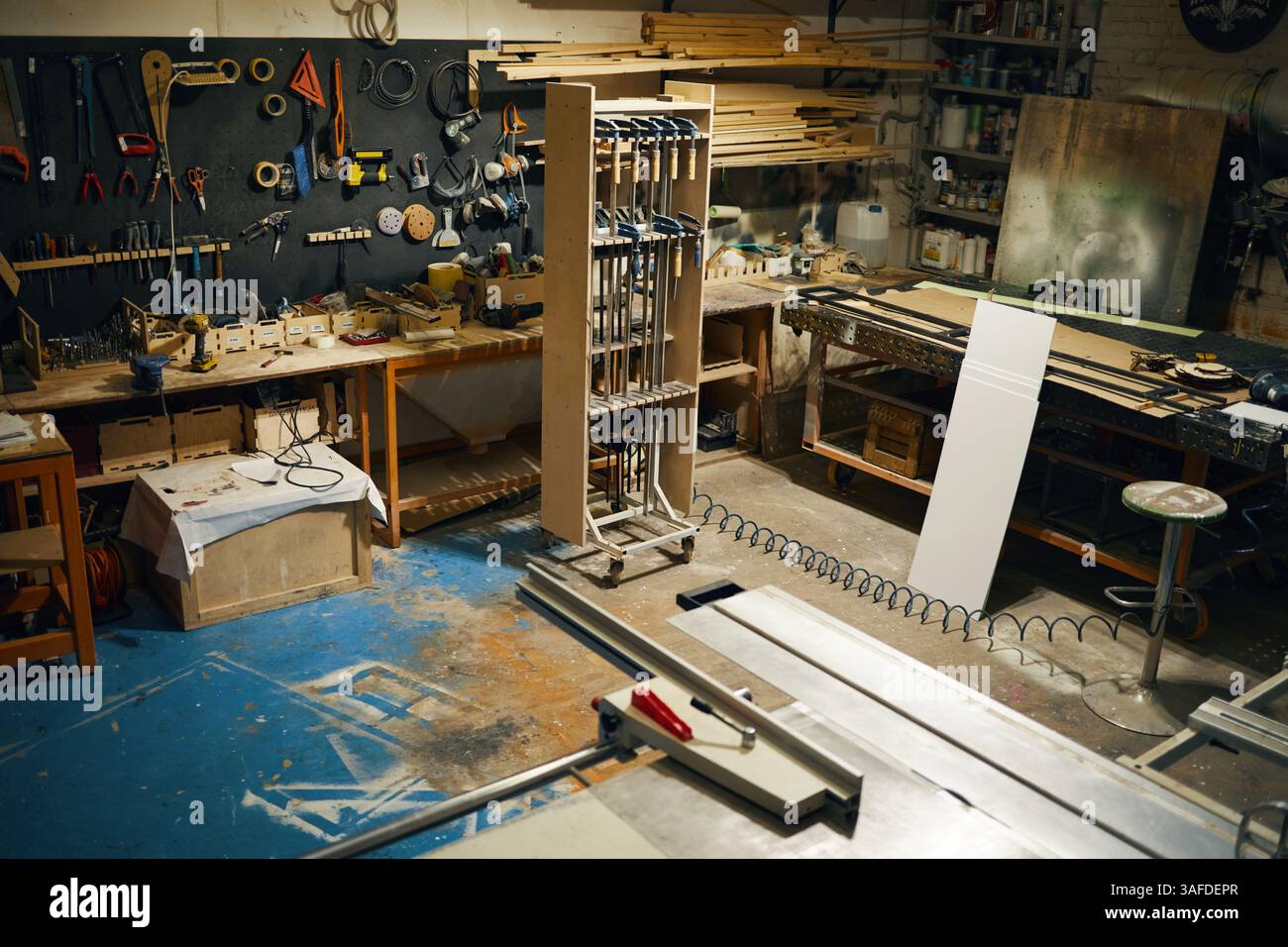 Woodwork factory workshop interior hi-res stock photography and images ...