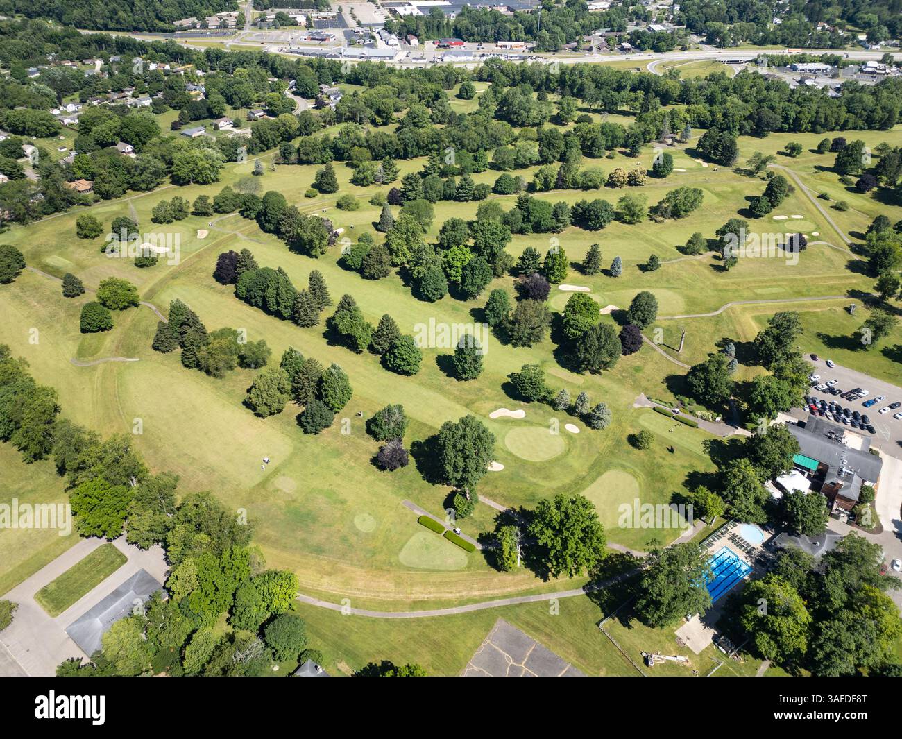 Octagon Earthworks, UNESCO, Moundbuilders Country Club golf course ...
