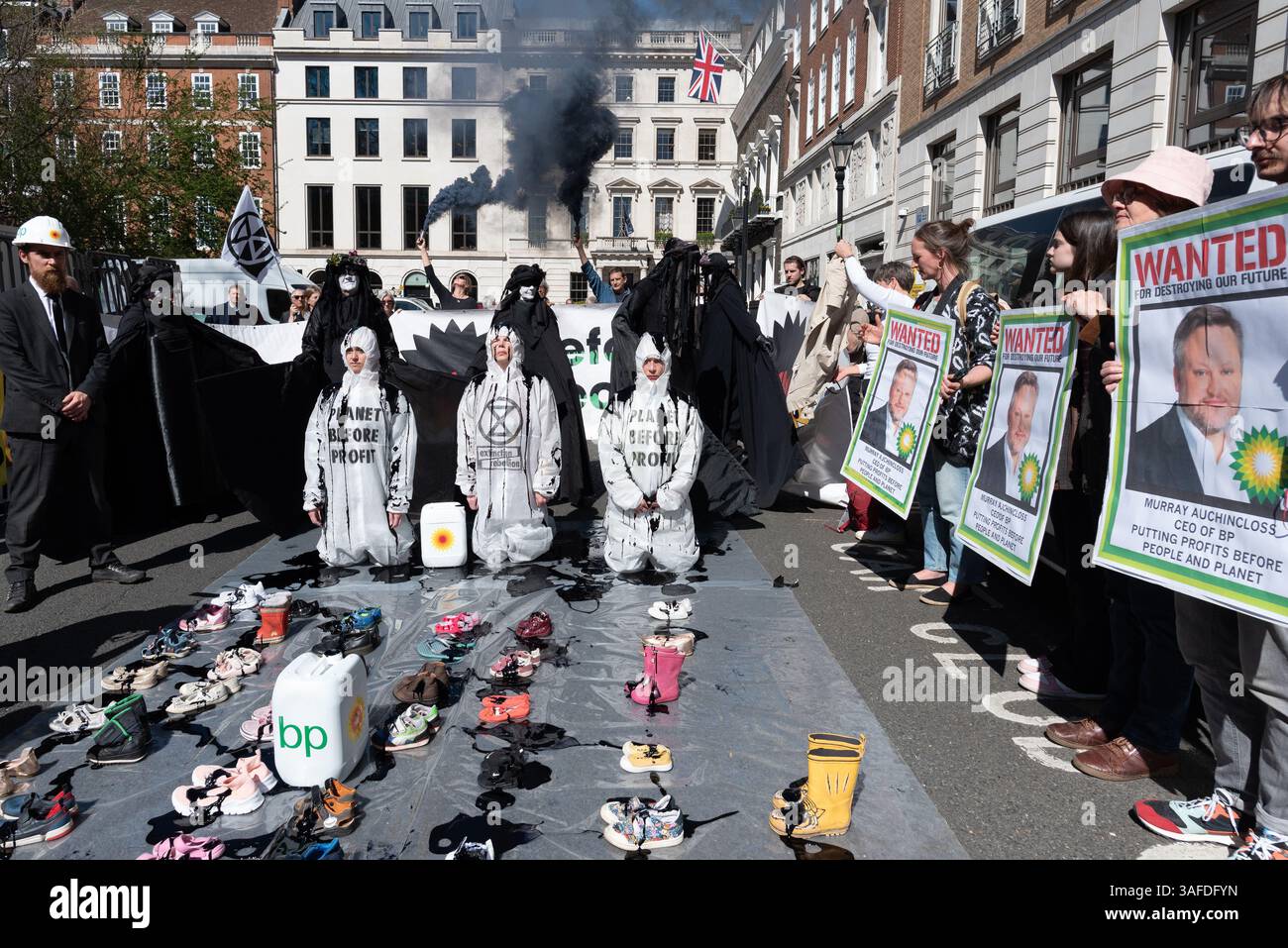London, UK. 7 April, 2025. Environmental activists from Extinction ...