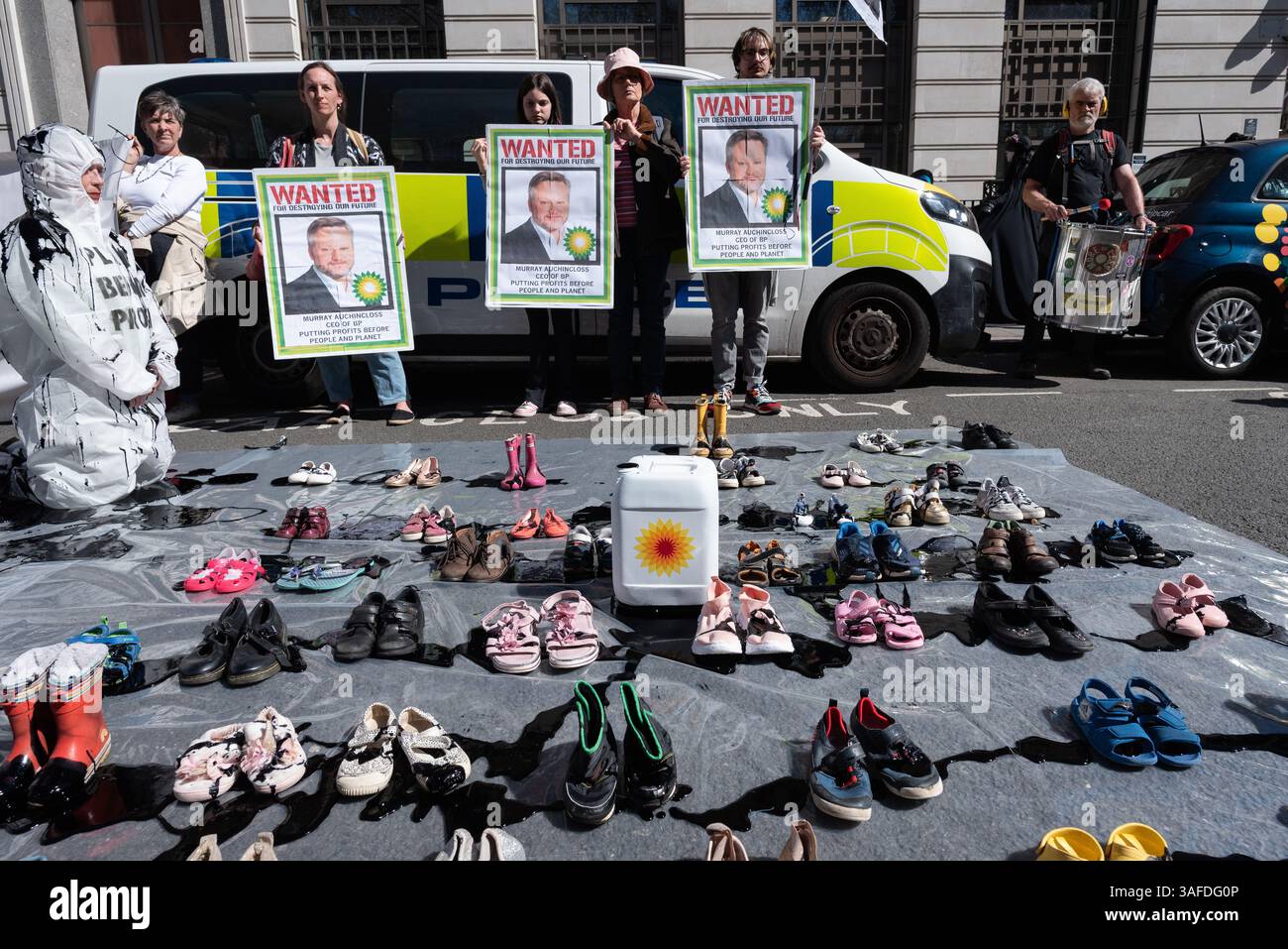London, UK. 7 April, 2025. Environmental activists from Extinction ...