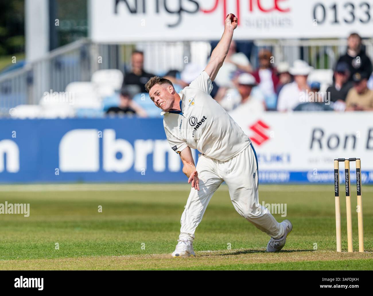 Luis Reece bowling for Derbyshire in a County Championship match ...