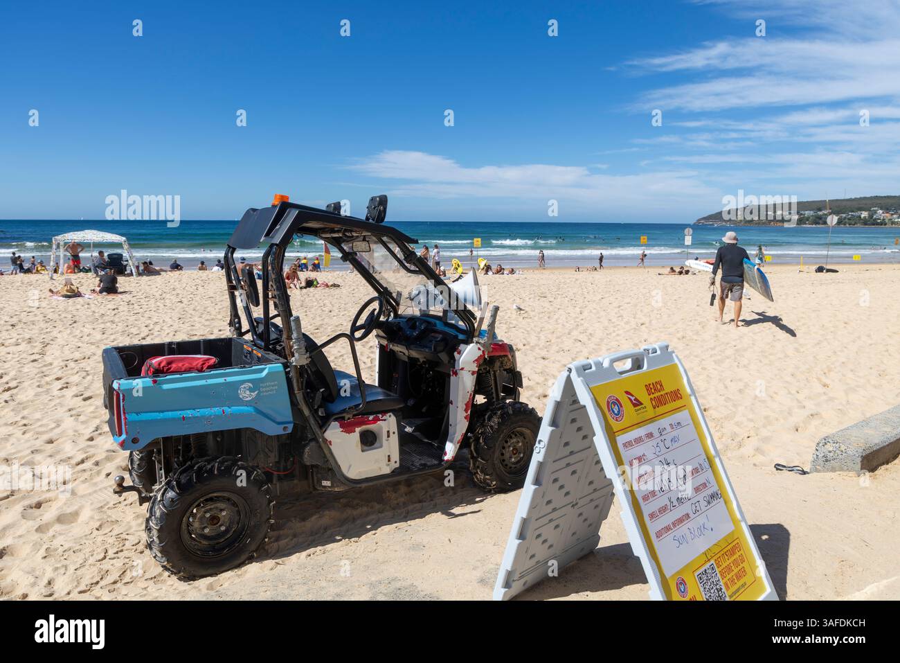 Manly Beach in Sydney Australia, Australian lifeguard beach buggy ...