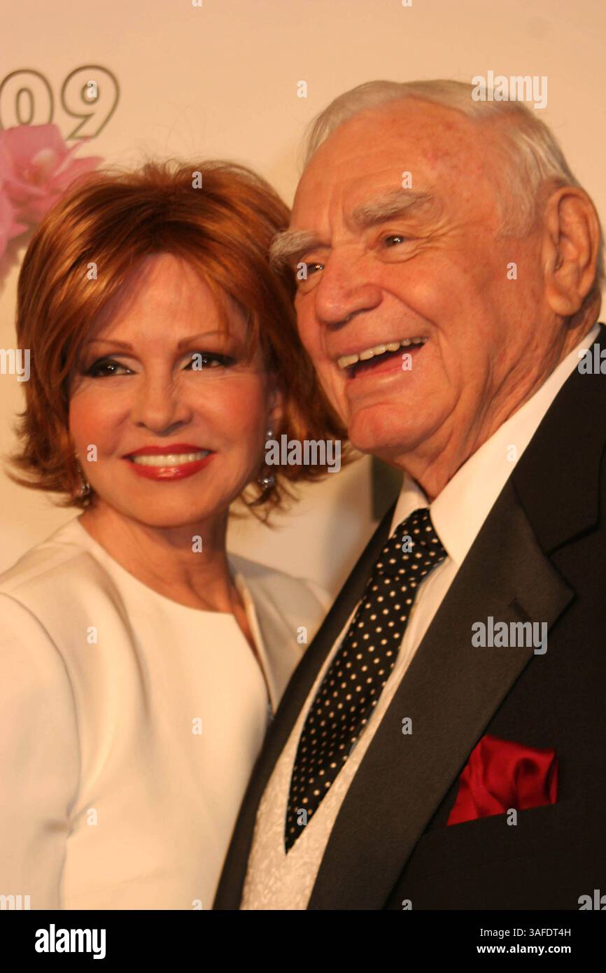 ERNEST BORGNINE (Jan. 24, 1917 - July 8, 2012) was an American actor of ...