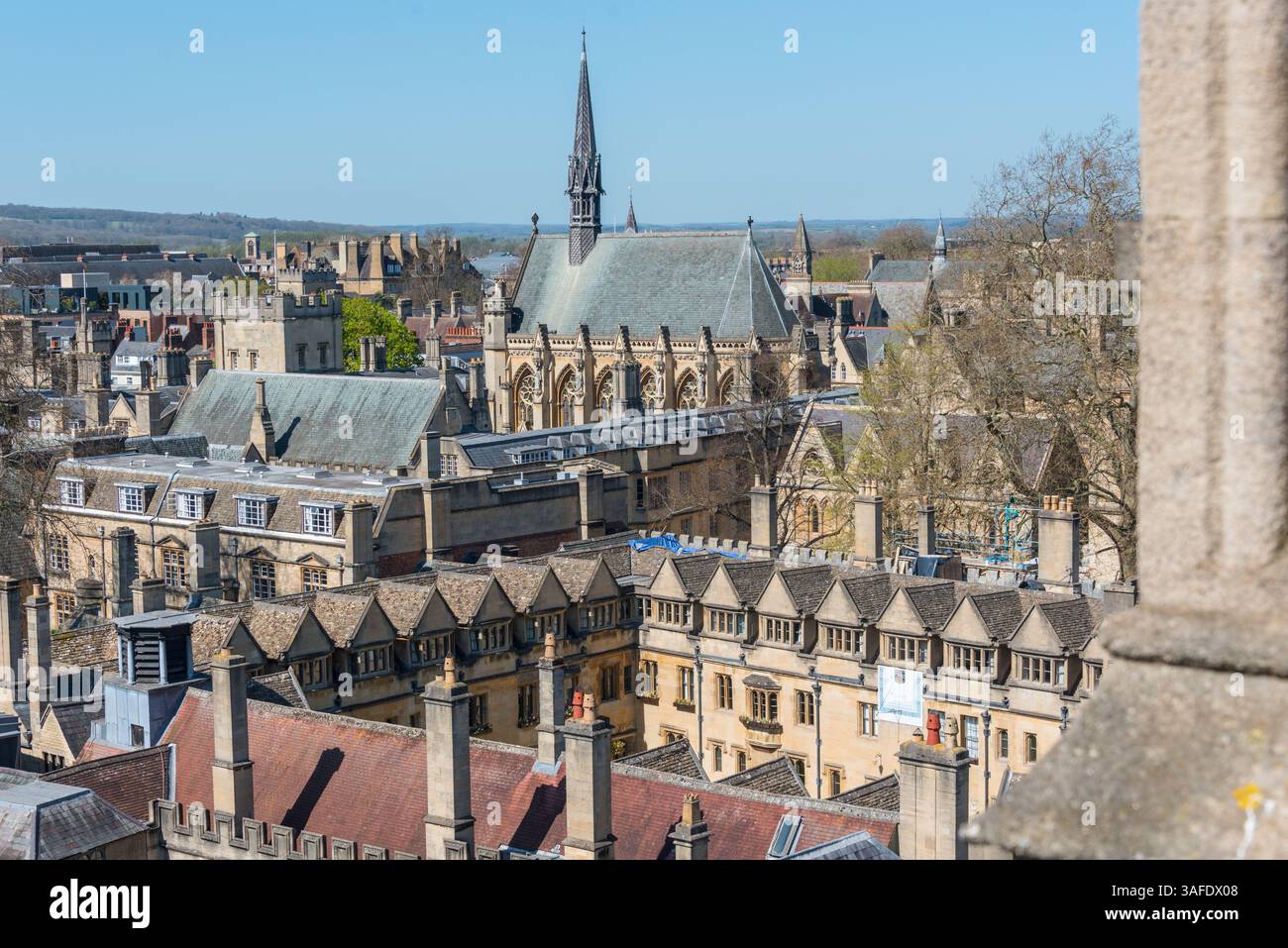 Brasenose College with sundial and Chapel with spire of Exeter College ...