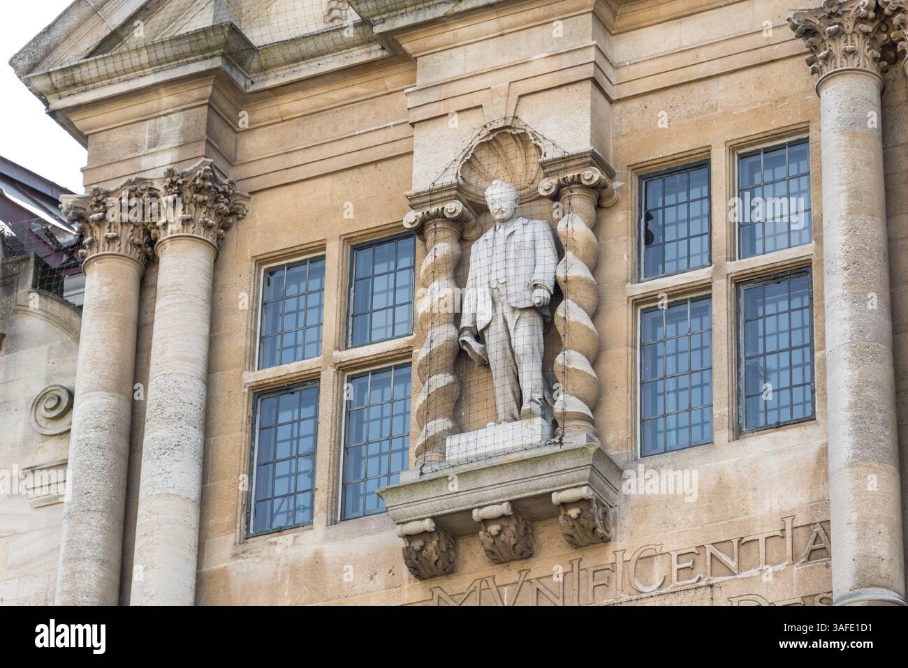 Statue of Cecil Rhodes on Oriel College, Oxford University, Oxford ...