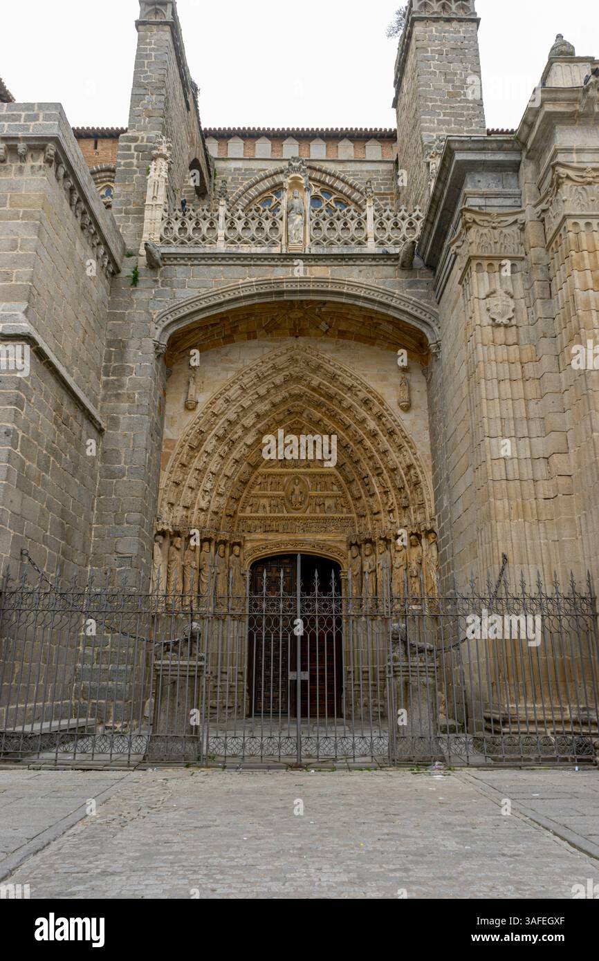 Stunning Views of Ávila Cathedral with City Walls Stock Photo - Alamy